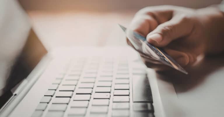 Money in Indonesia 2026 : Guide to Cards, Cash & ATMs